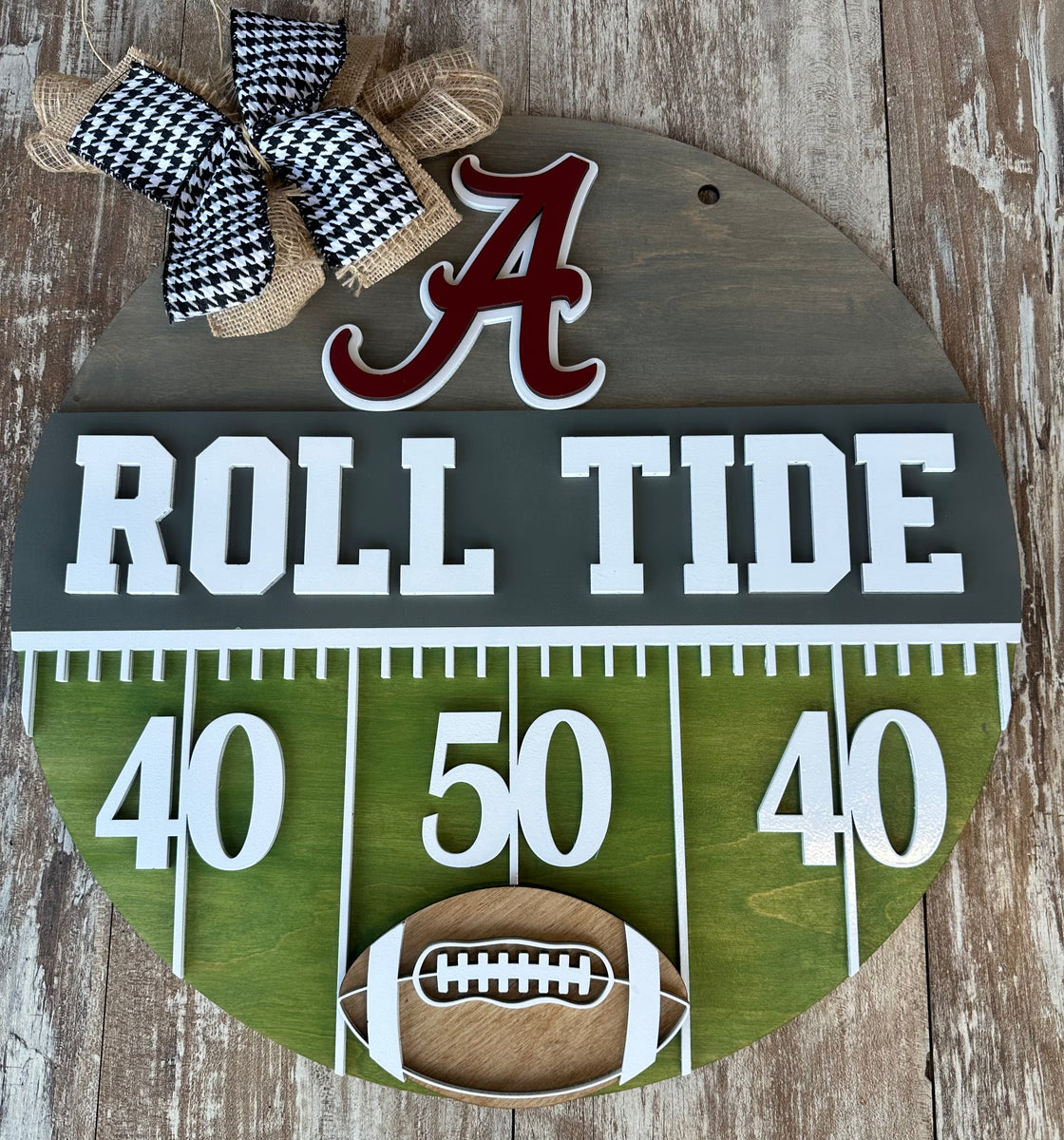 Personalized Team Football Field Sign – Brushstrokesmobileartstudio